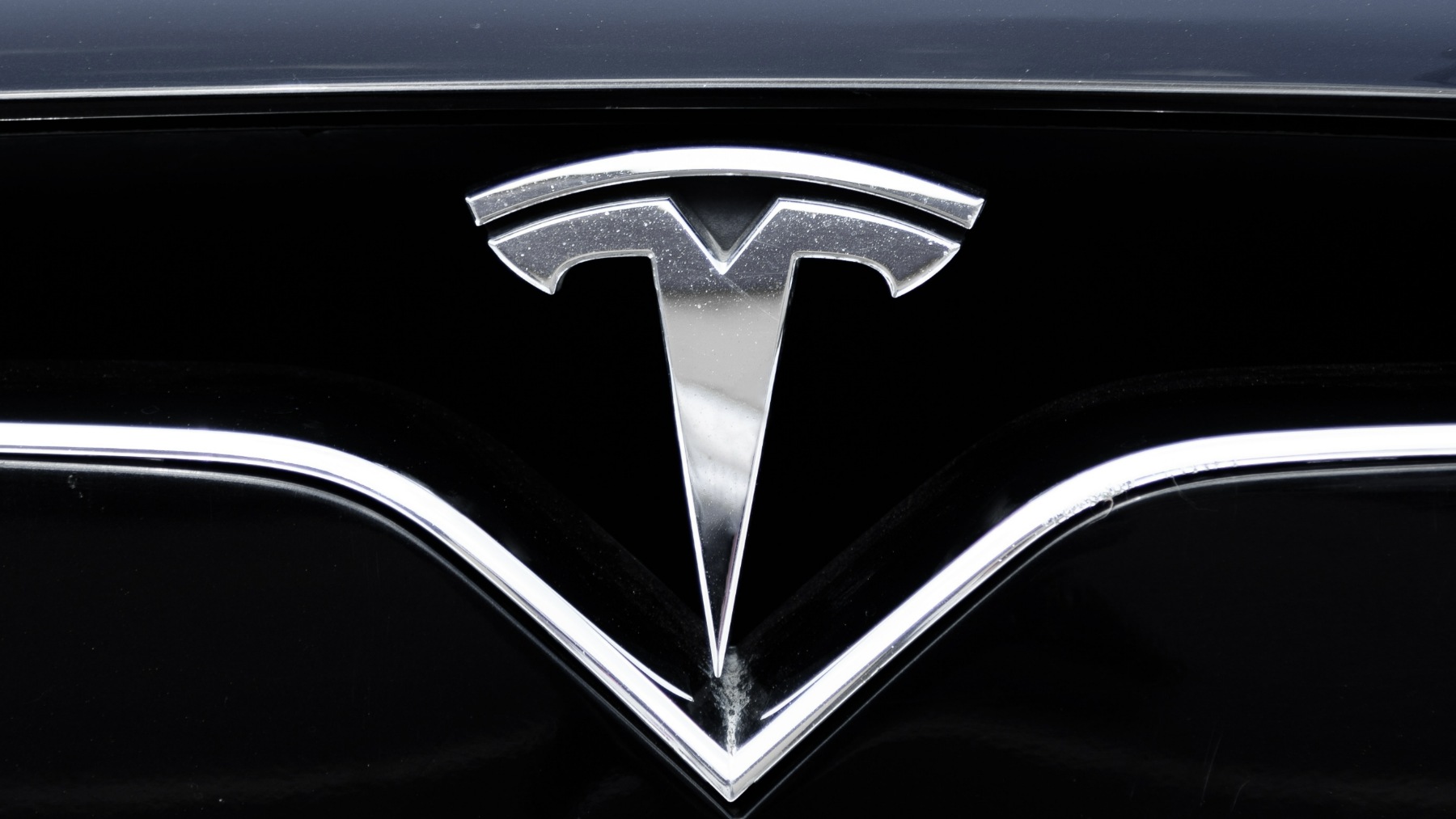 Tesla recalls 239,000 vehicles in US over rear camera failure
