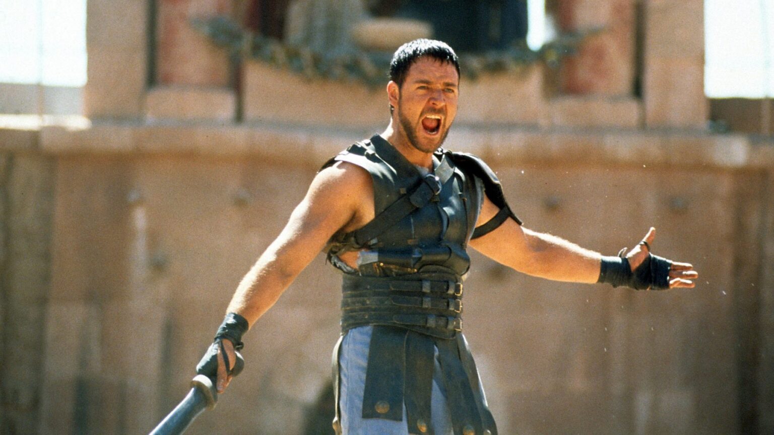 Russell Crowe on the 'Gladiator' script - "It's crap, but I'm the best ...