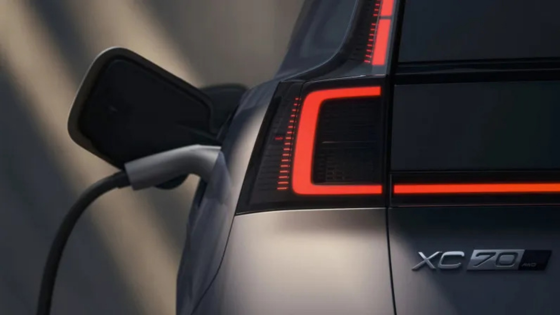 Say goodbye to the traditional engine — Volvo has launched the new XC70 ...