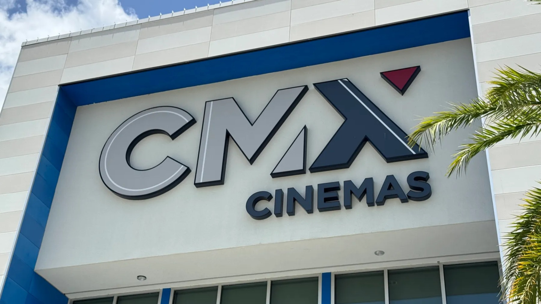 It's official - CMX Cinemas goes bankrupt for the second time in five ...