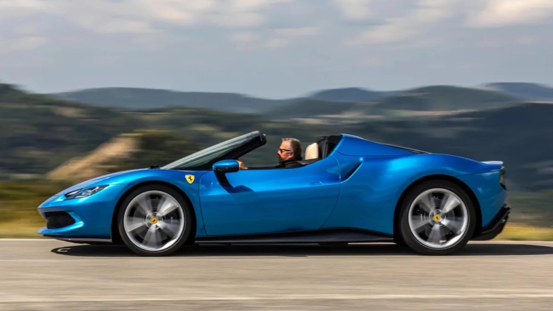 Confirmed - Ferrari will continue to manufacture combustion engines beyond 2035 thanks to e ...