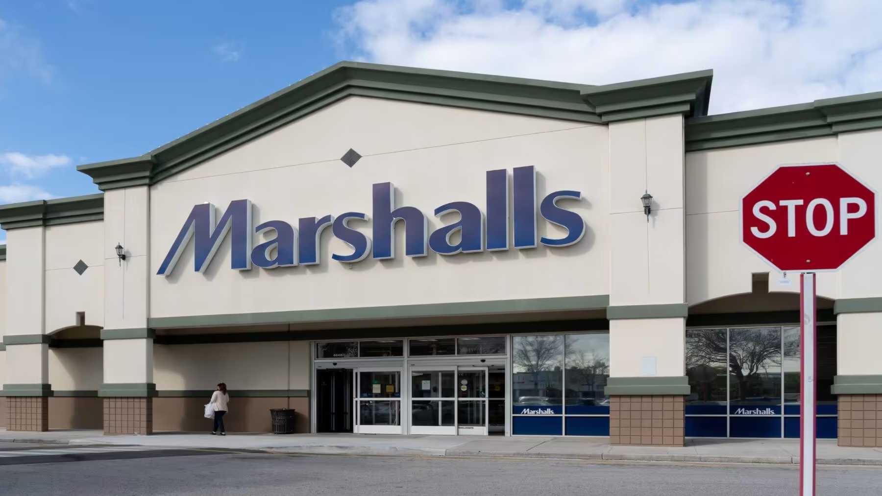 Goodbye to two iconic Marshalls stores in California—Hollywood and San ...