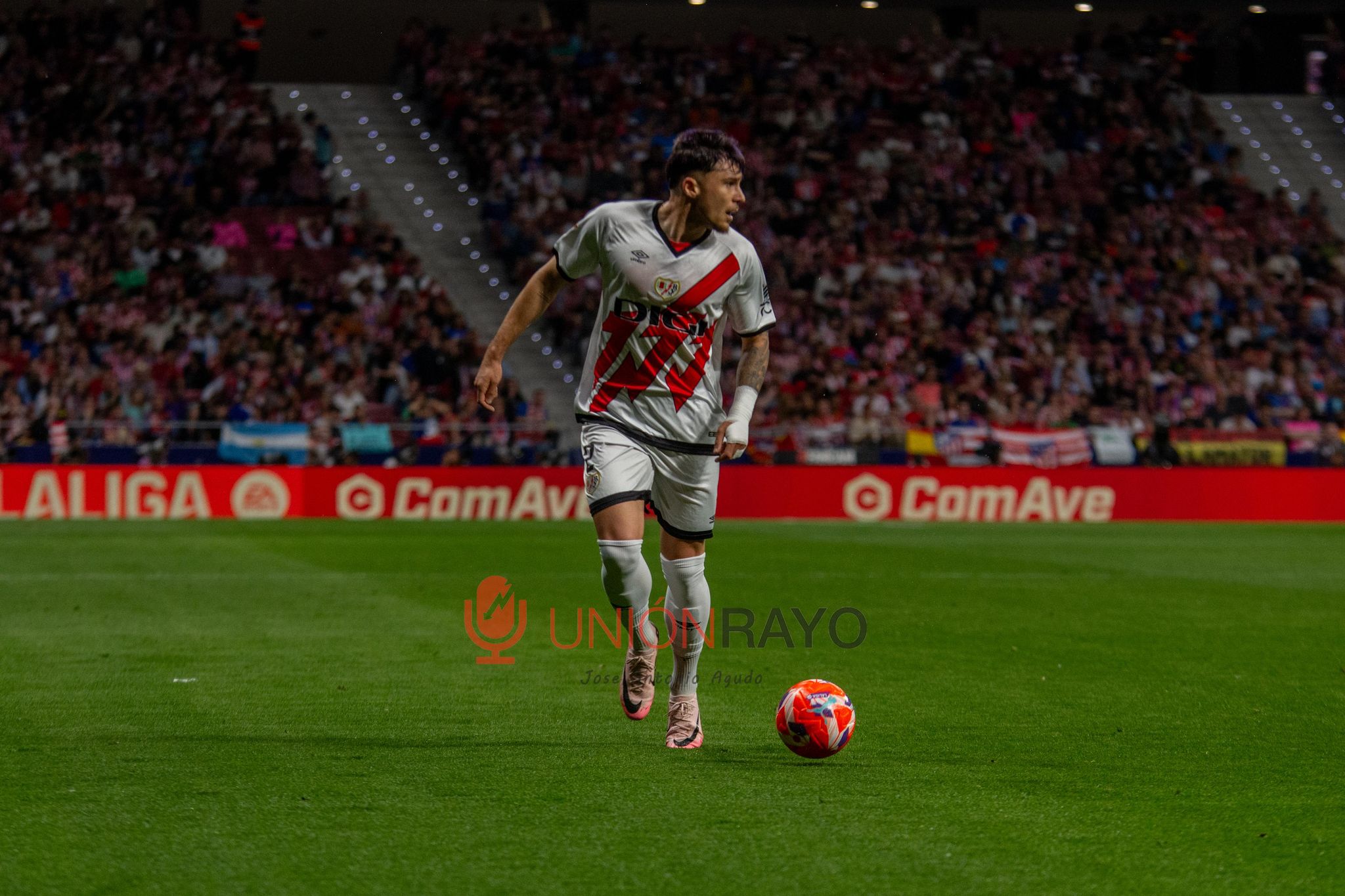 Ratiu, nominado a mejor lateral derecho de la temporada