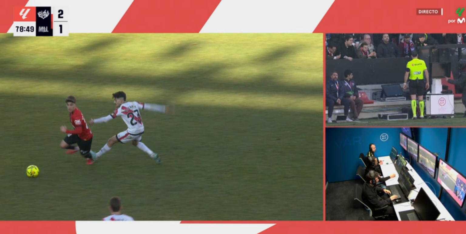 Óscar Valentín, expulsado ante el Mallorca